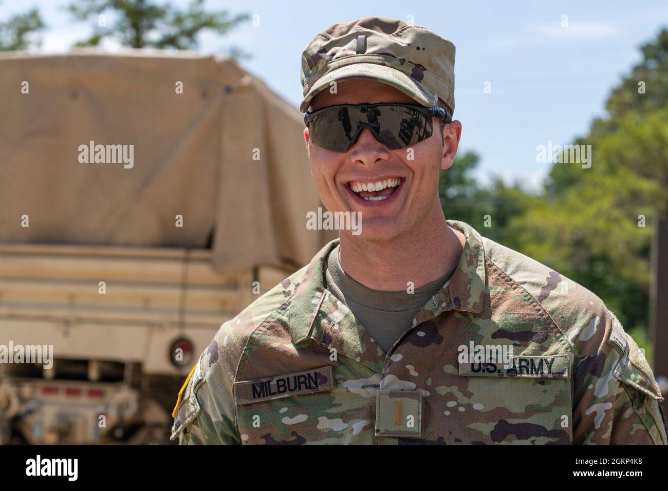 U.S. Army Soldiers with the New Jersey National Guard's 508th Military ...