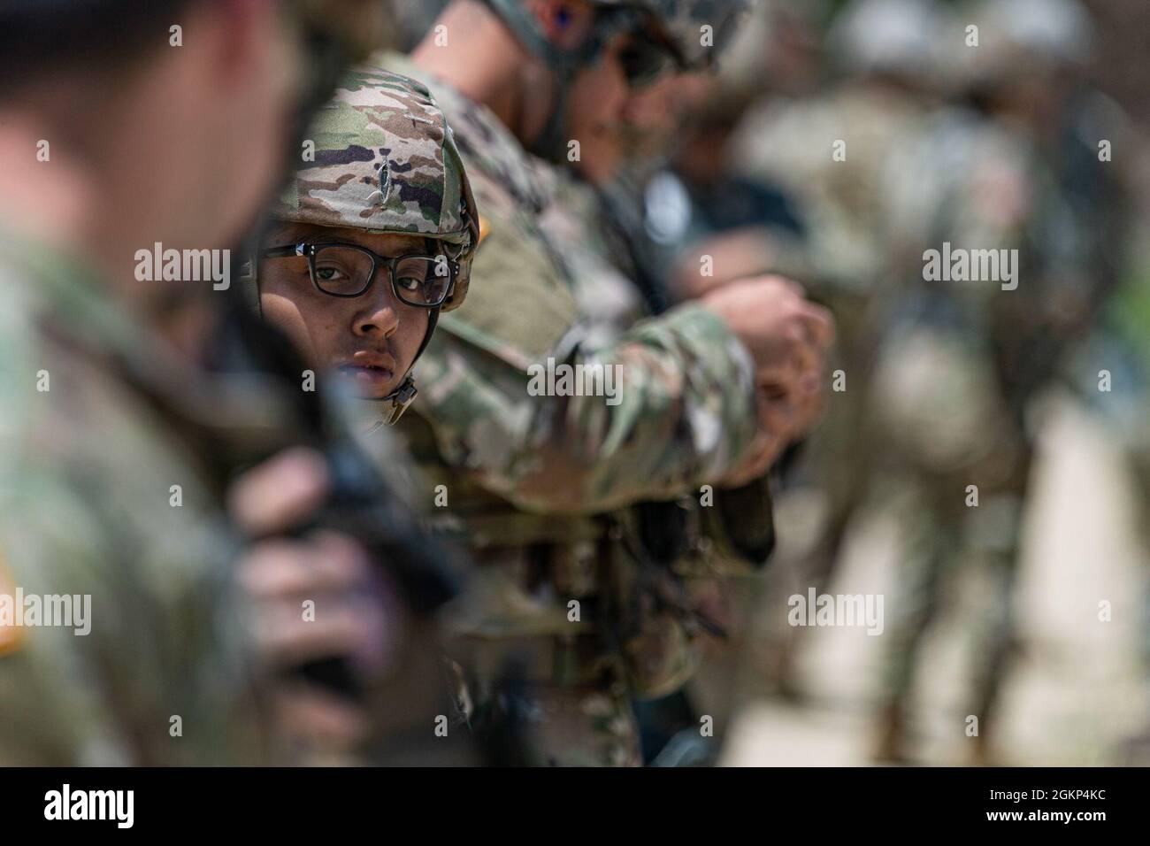 U.S. Army Soldiers with the New Jersey National Guard's 508th Military ...