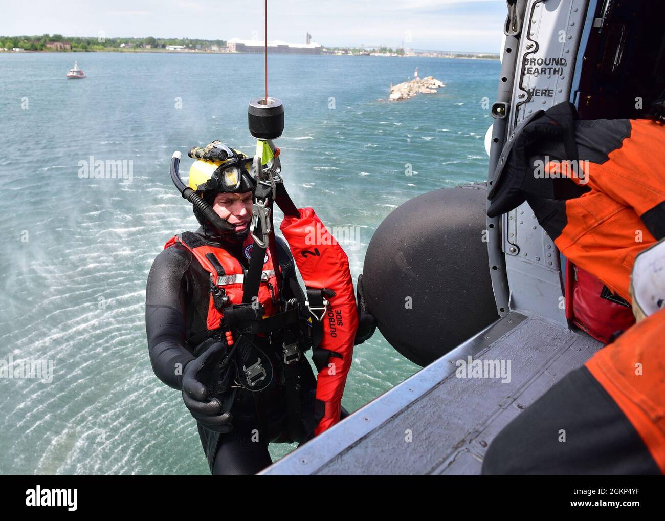 Royal canadian mounted police helicopter hi-res stock photography and ...