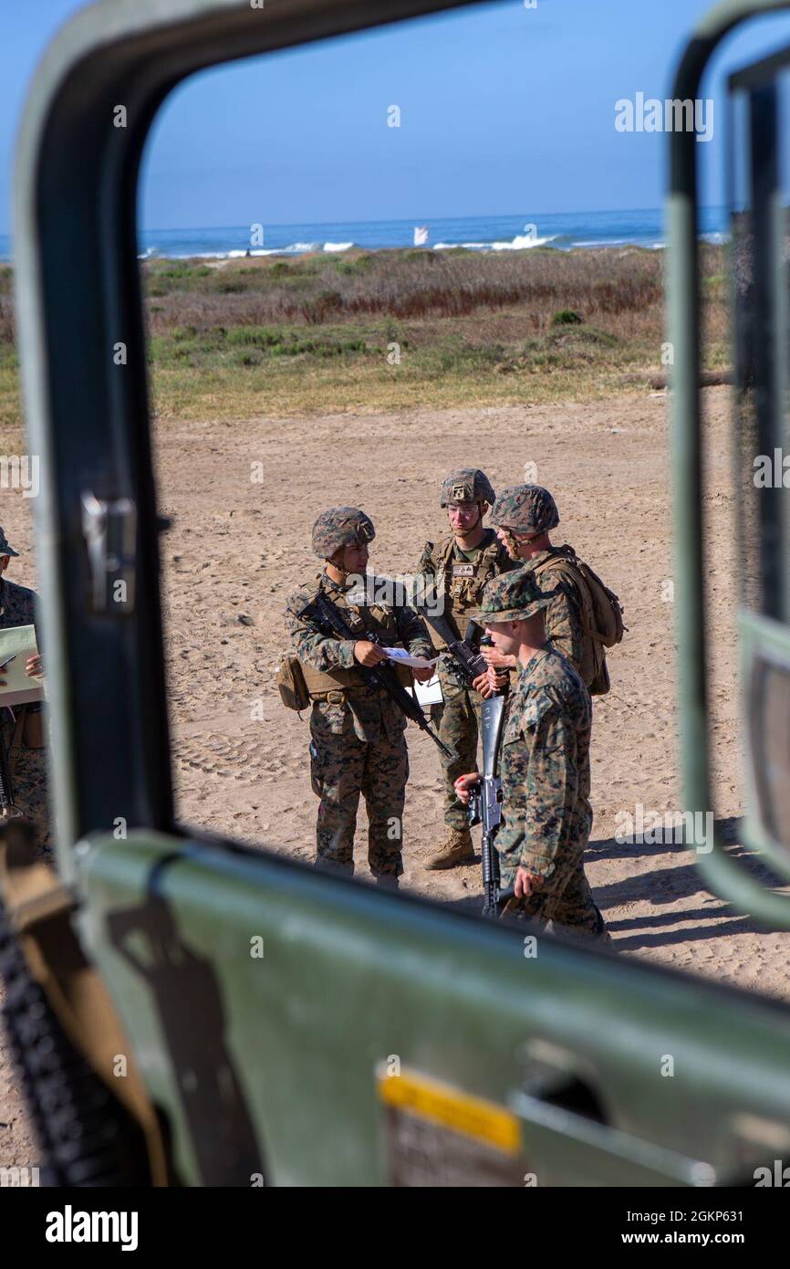U.S. Marines with 1st Landing Support Battalion (LSB), Combat Logistics ...