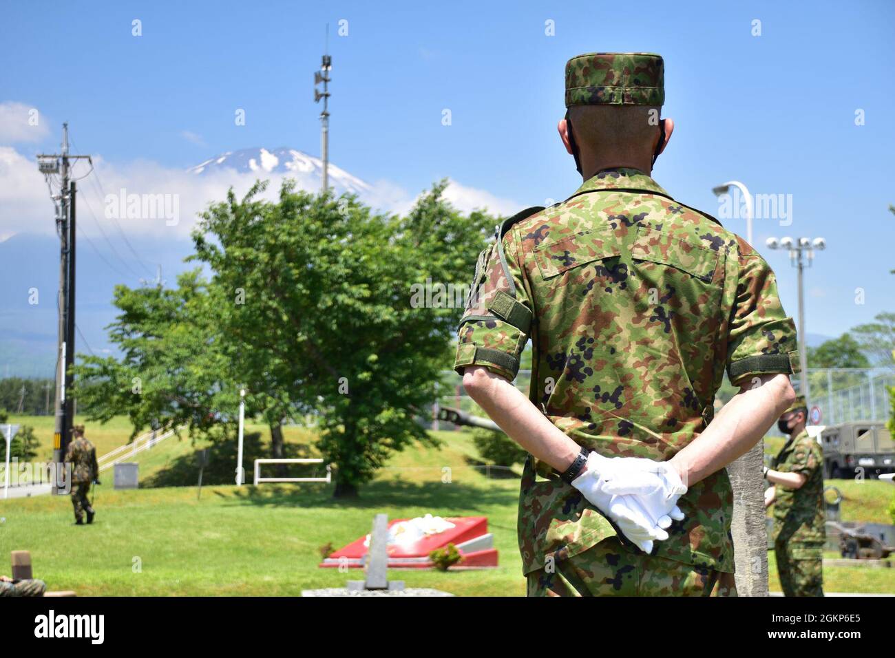 Japanese soldier japan ground self defense hi-res stock photography and ...