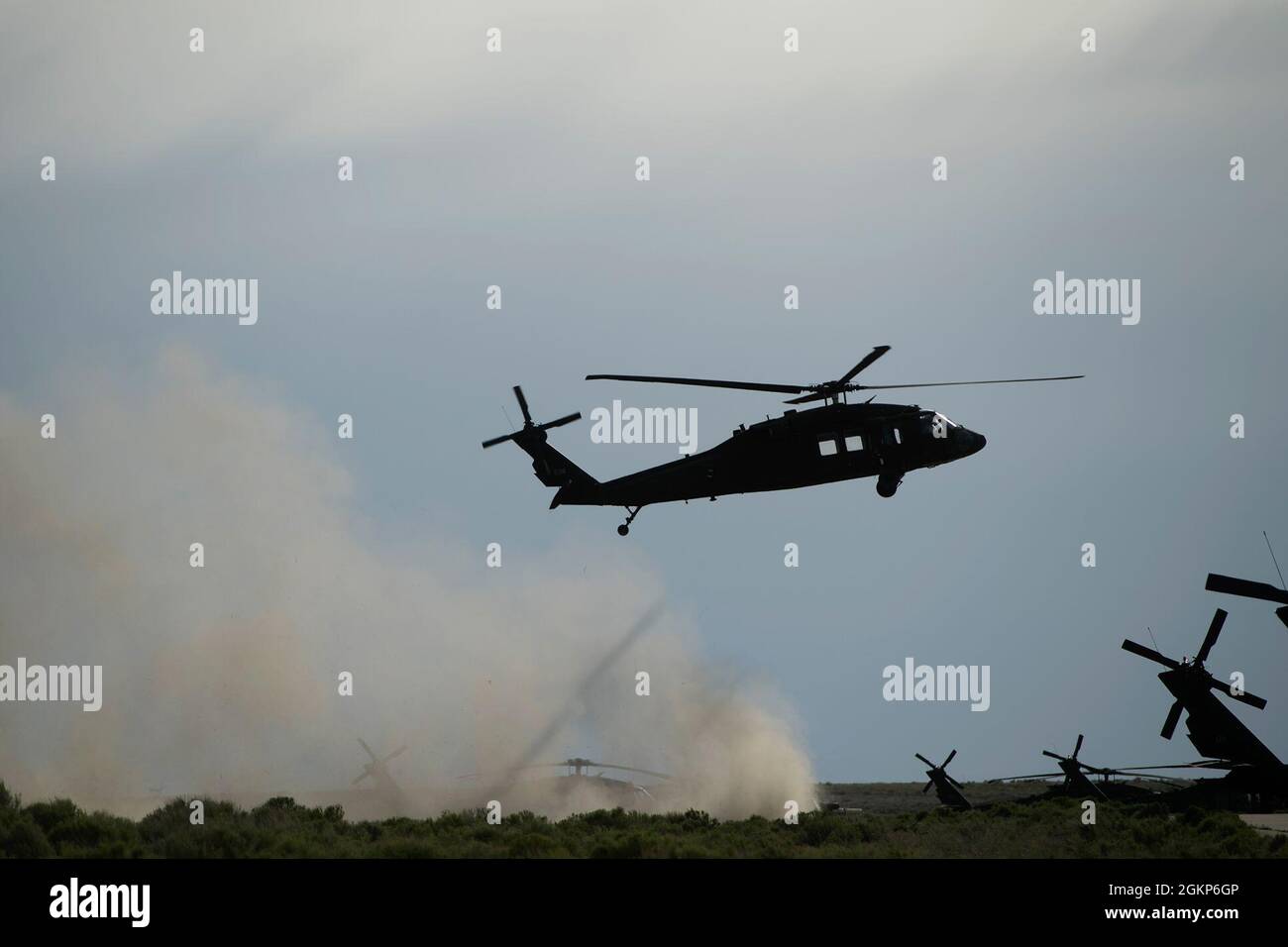 A UH-60 from the Idaho Army National Guard’s 183rd Helicopter Assault ...