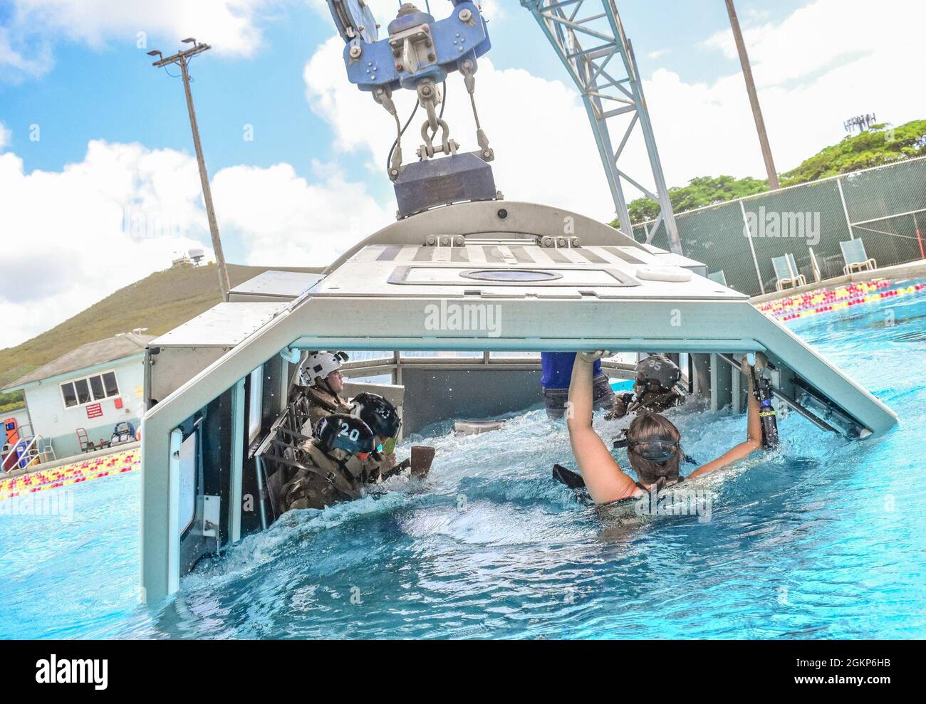 Hawaii Army National Guard Soldiers with 3rd Battalion, 126th Aviation ...
