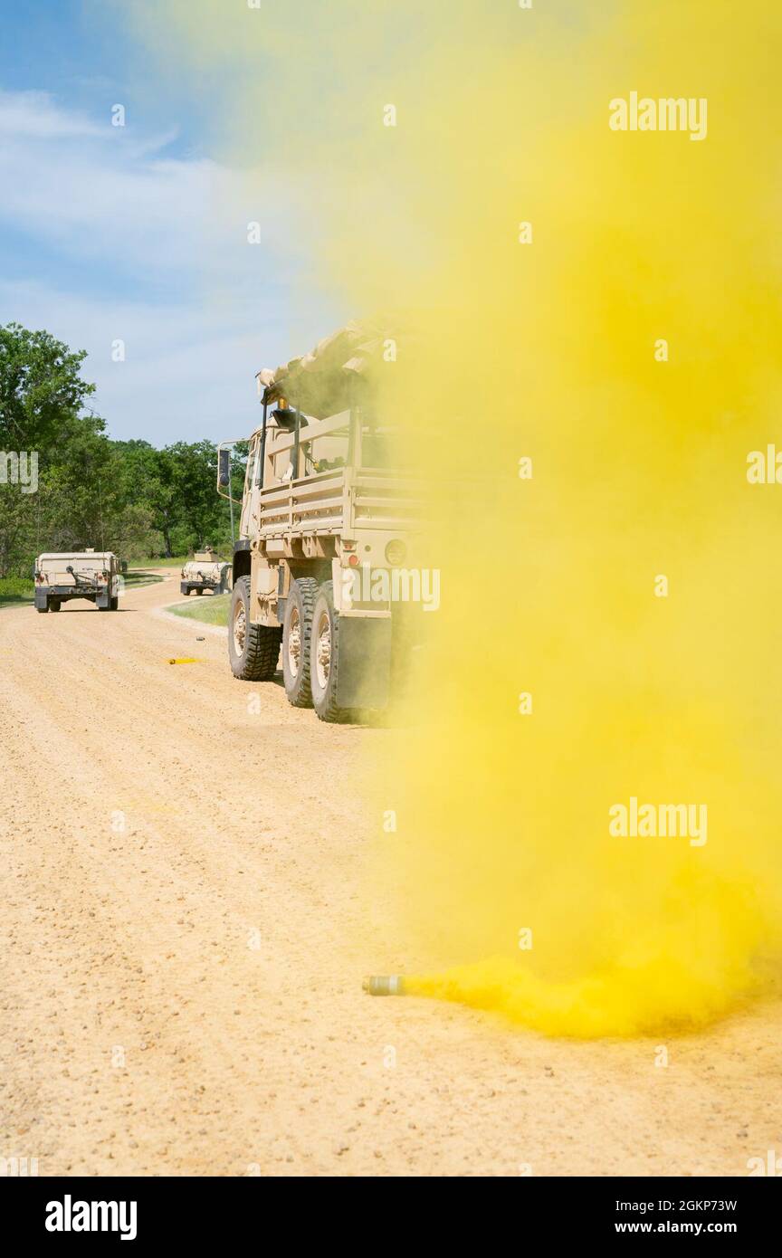 Convoy leaves hi-res stock photography and images - Alamy