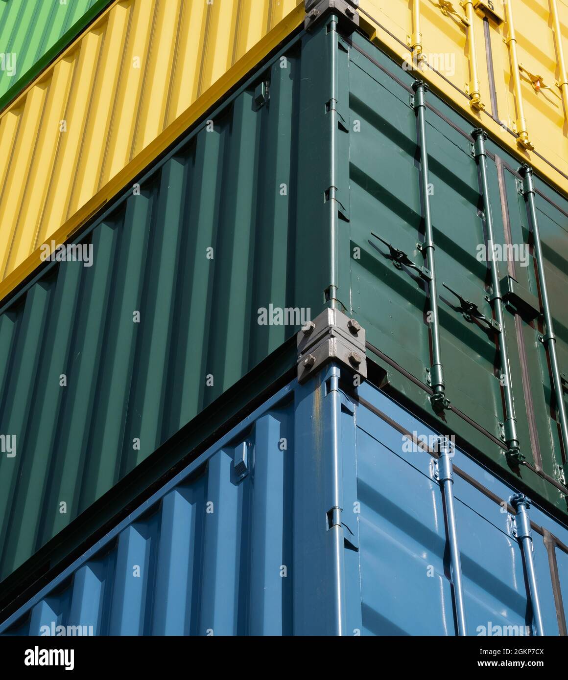Colorful shipping containers hi-res stock photography and images - Alamy