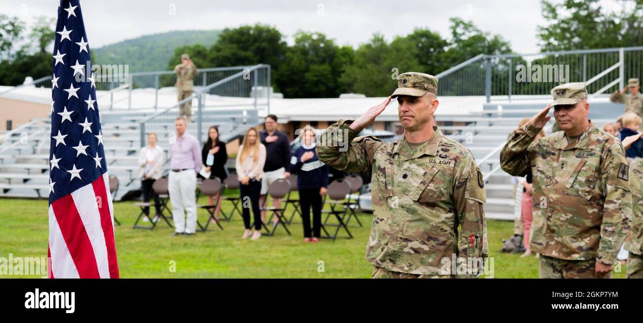106th regiment hi-res stock photography and images - Alamy