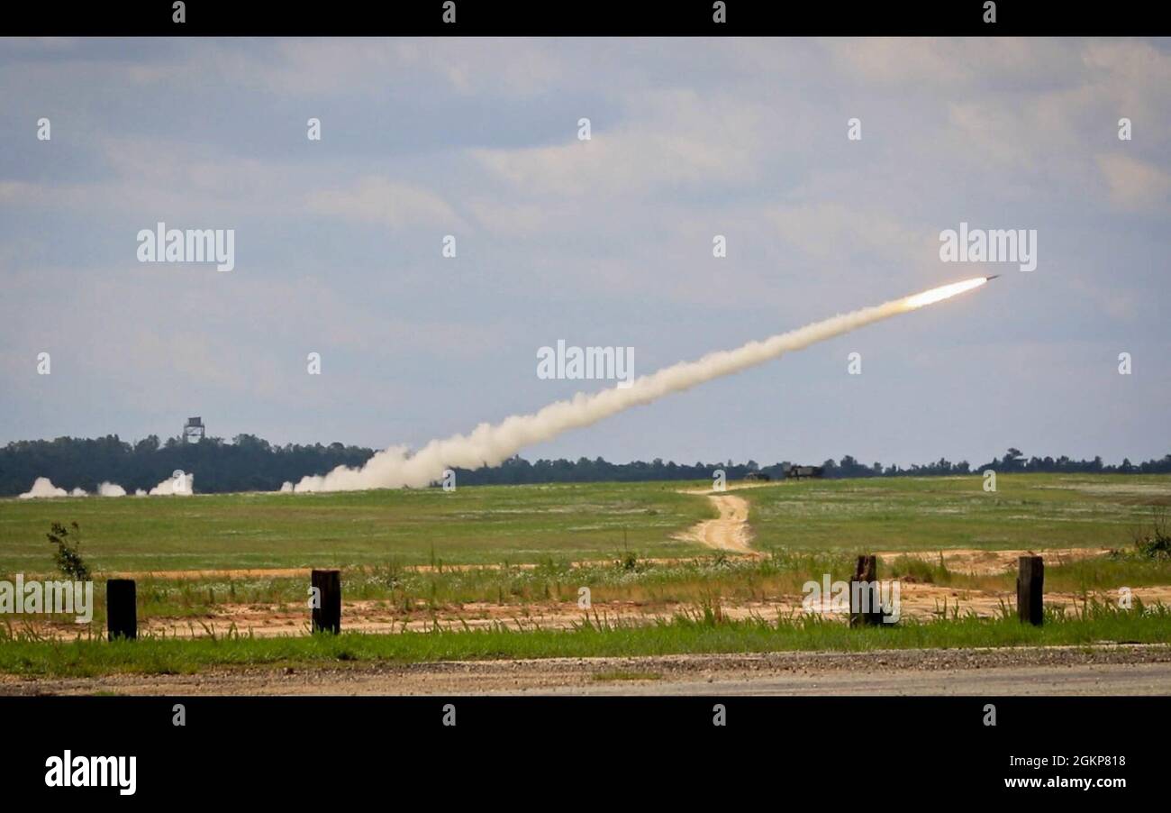 Soldiers assigned to Alpha Battery, 5th Battalion, 113th Field ...