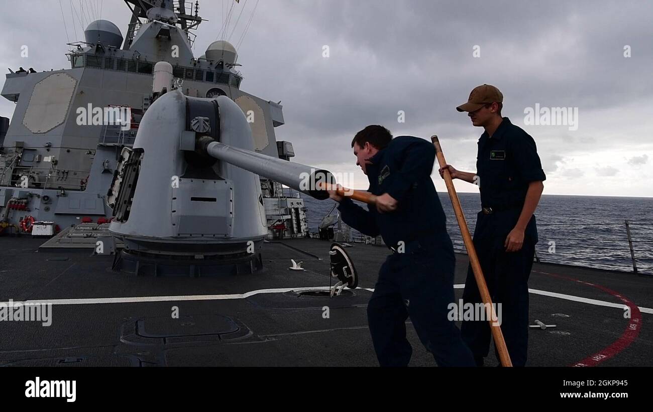 210611-N-LN093-1058 PACIFIC OCEAN (June 11, 2021) Gunner’s Mate 2nd ...