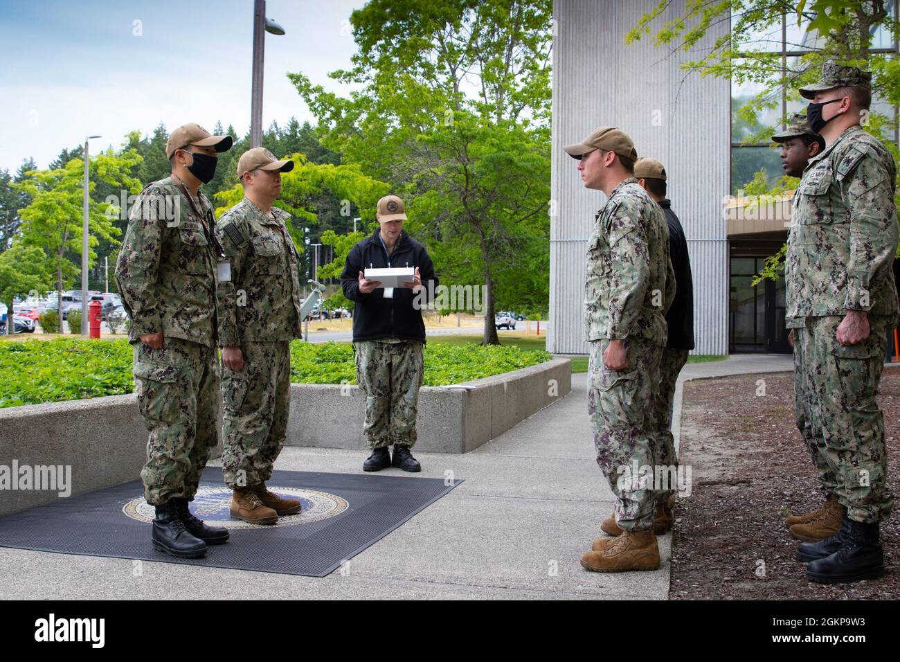 SILVERDALE, Wash. (June 11, 2021) – U.S. Navy Chief Yeoman (Submarines ...