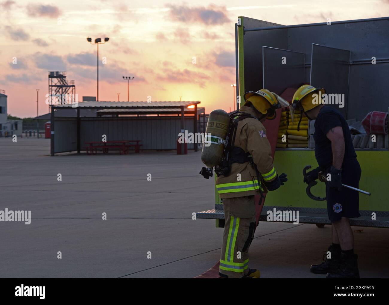 Students assigned to the 312th Training Squadron prepare for a training ...