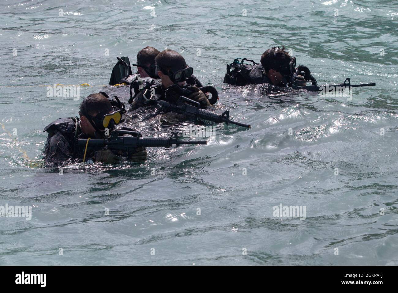 U.S. Marines with 2d Reconnaissance Battalion (2d Recon), 2d Marine ...