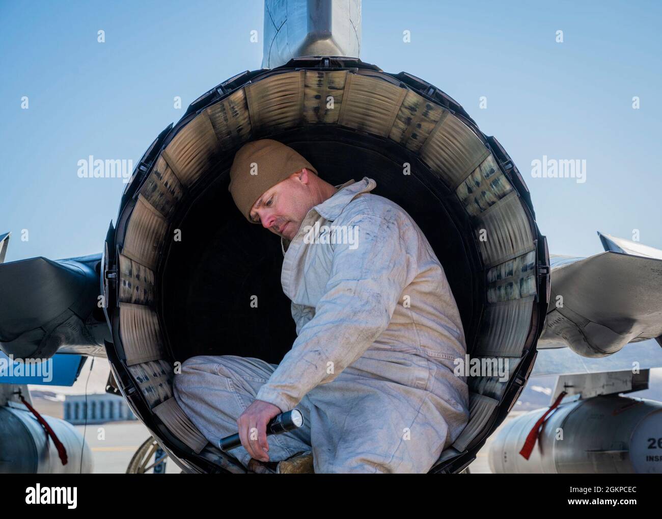 U.S. Air Force Tech Sgt. Dalla, crew cheif assigned to the 140th Wing ...