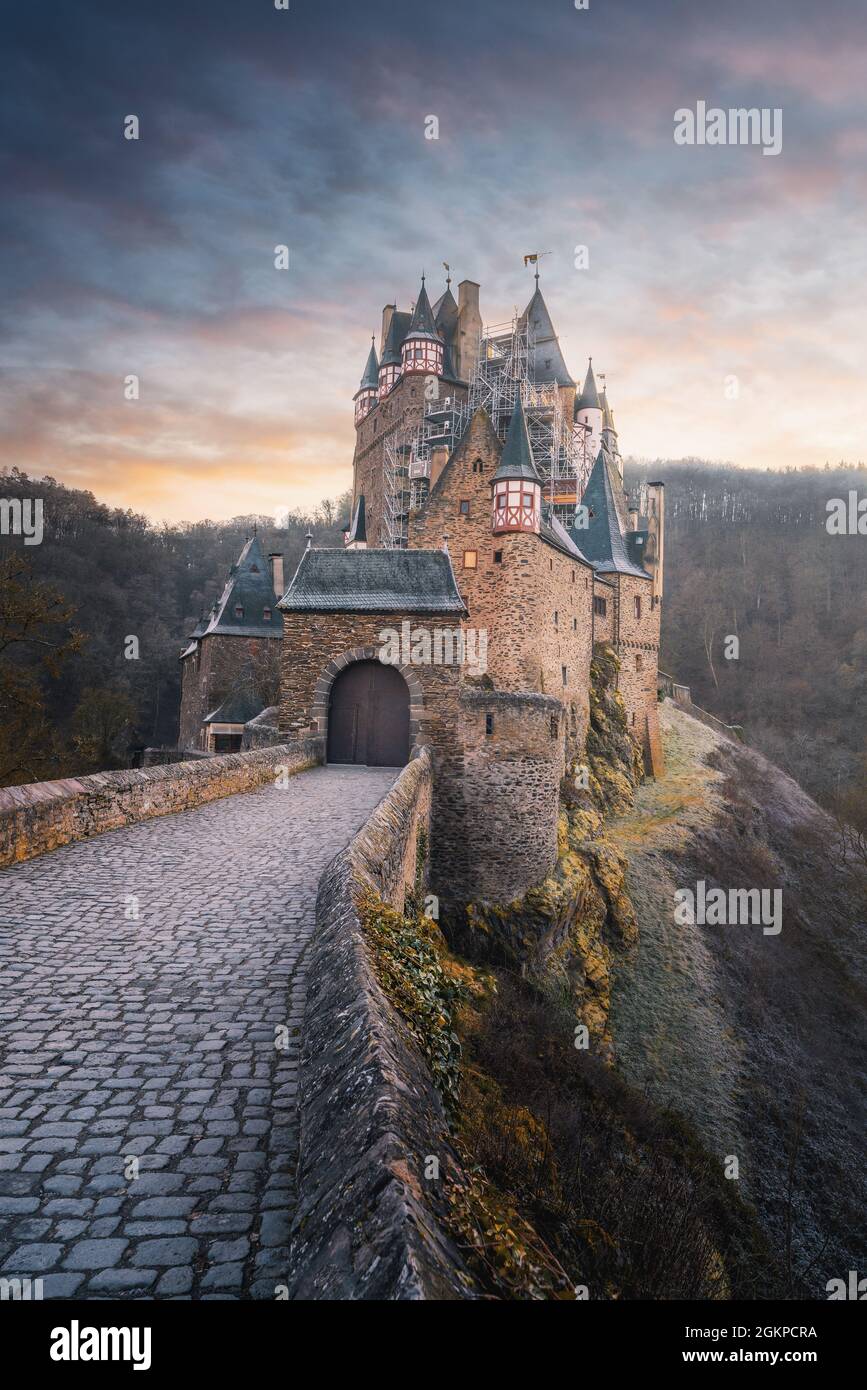 Burg eltz castle germany hi-res stock photography and images - Alamy