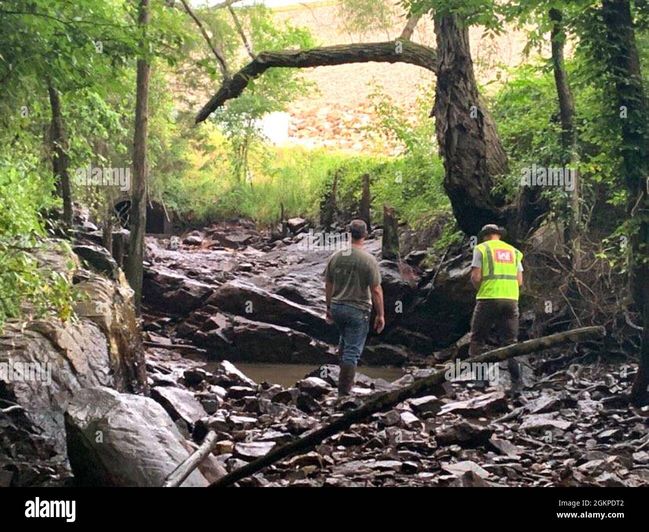 Pine Creek Lake assistant manager, Corey Claborn and Kansas area field ...