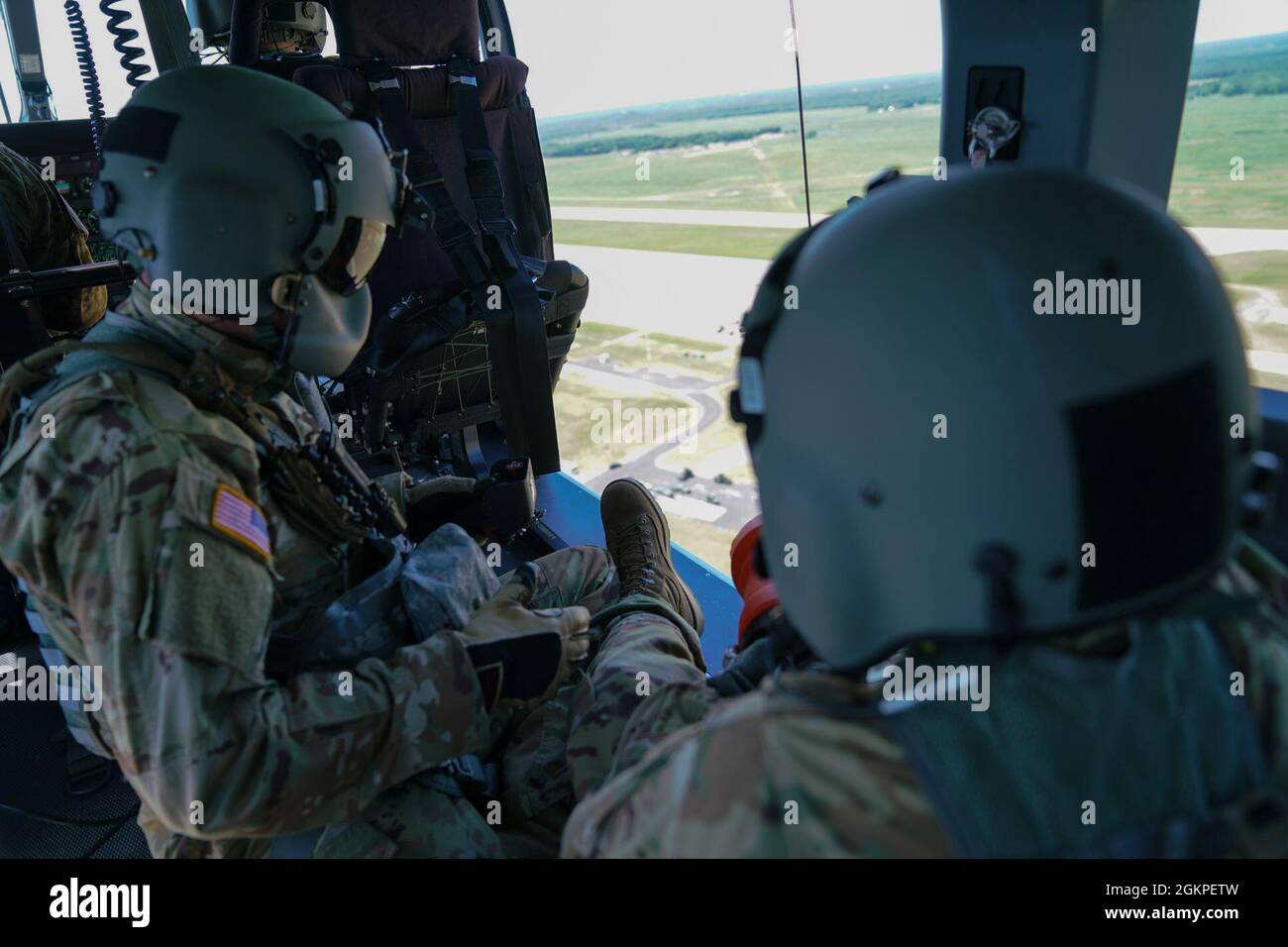 U.S. Army Sgt. Kevin Grace, left, and Sgt. James Spence, both of D CO 2 ...