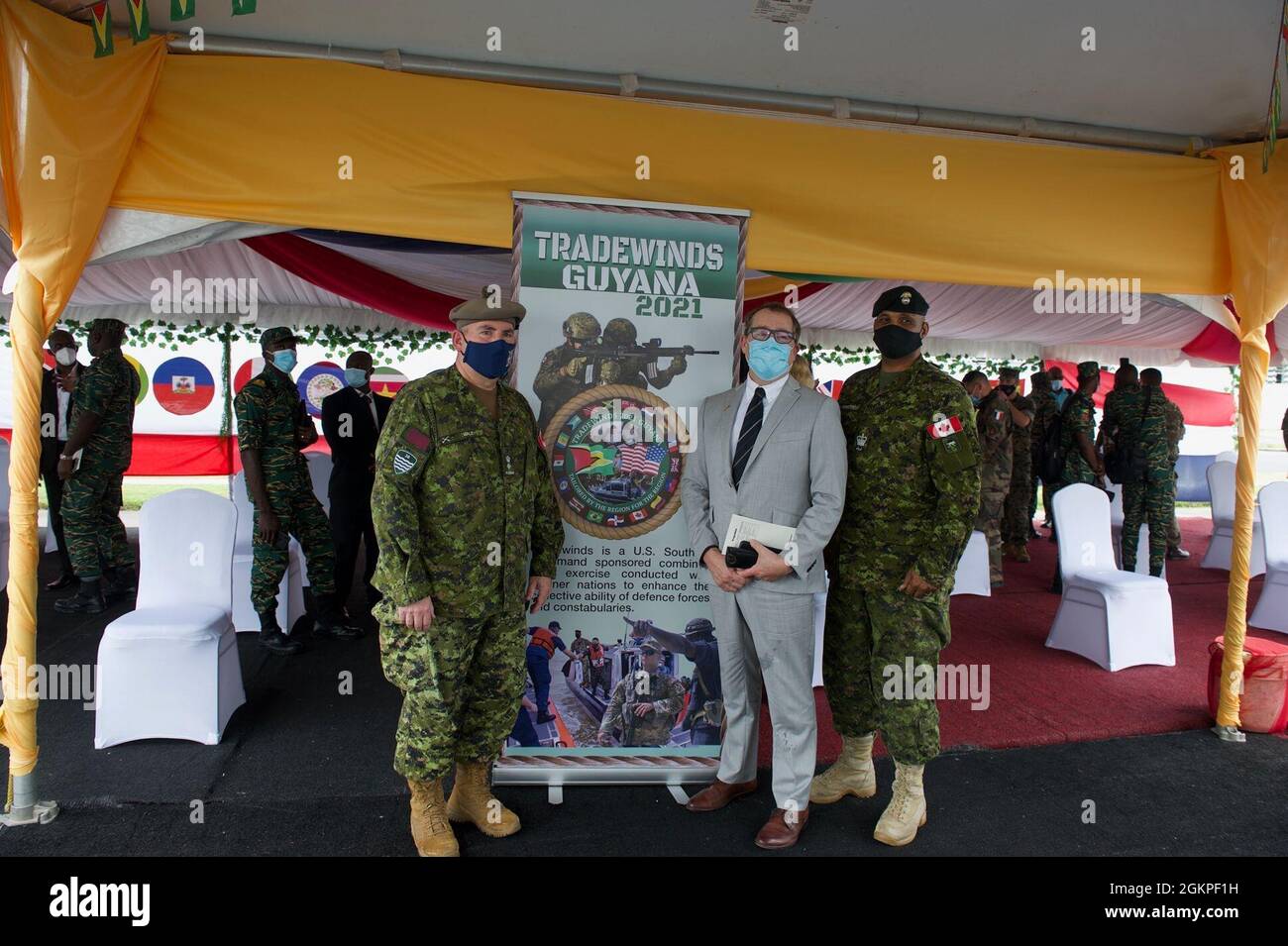 Lieutenant-Colonel Hale and warrant officer Hamilton from the Canadian ...