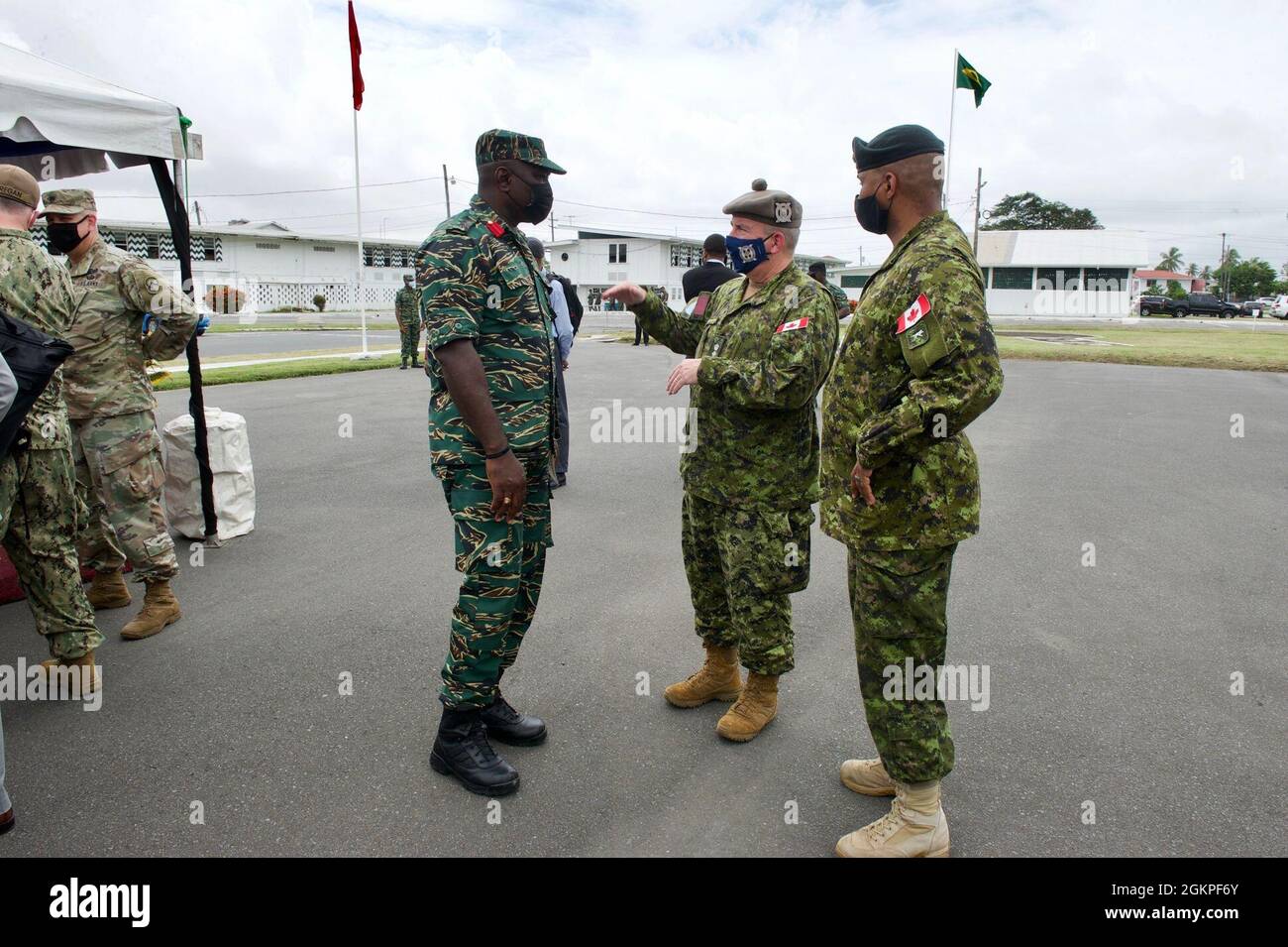Lieutenant-Colonel Hale and Warrant Officer Hamilton from the Canadian ...