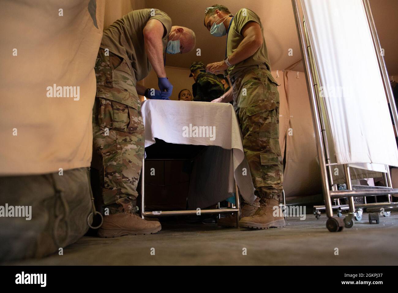 Toenail brown hi-res stock photography and images - Alamy