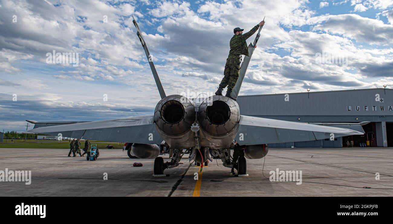 433 tactical fighter squadron hi-res stock photography and images - Alamy