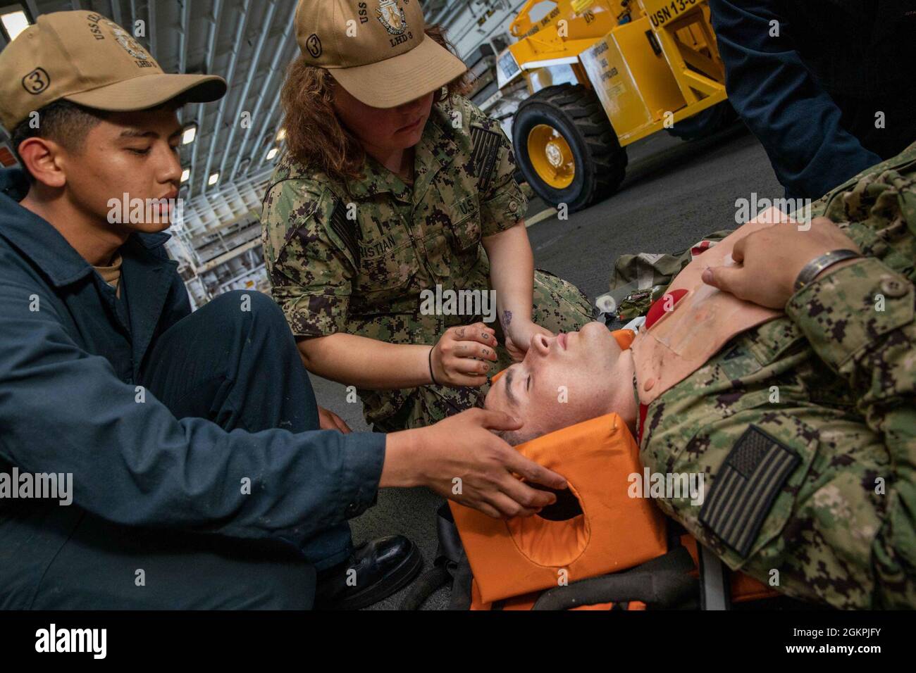 Afloat training group mayport hi-res stock photography and images - Alamy