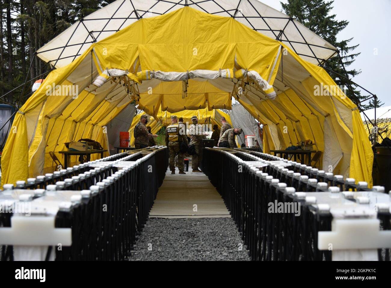 Cbrne enhanced response force package cerfp hi-res stock photography ...