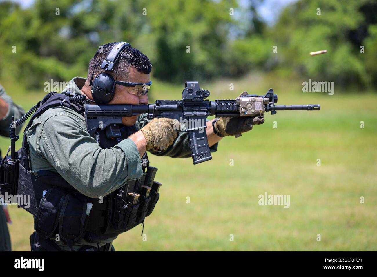 U.S. Marines with the Special Response Team (SRT) and police officers ...