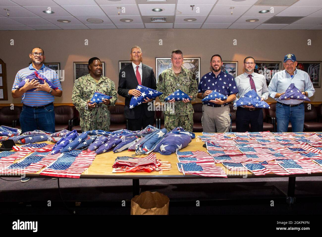 Members of the Norfolk Naval Shipyard Veteran Employee Readiness Group ...