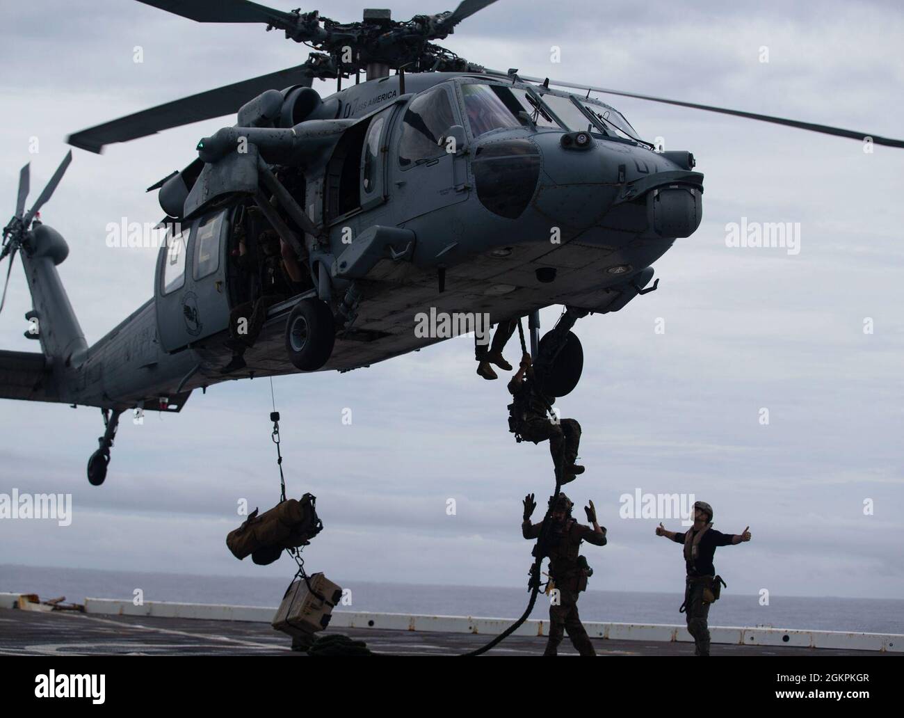 U.S. Marines with Force Reconnaissance Platoon (FRP), 31st Marine ...
