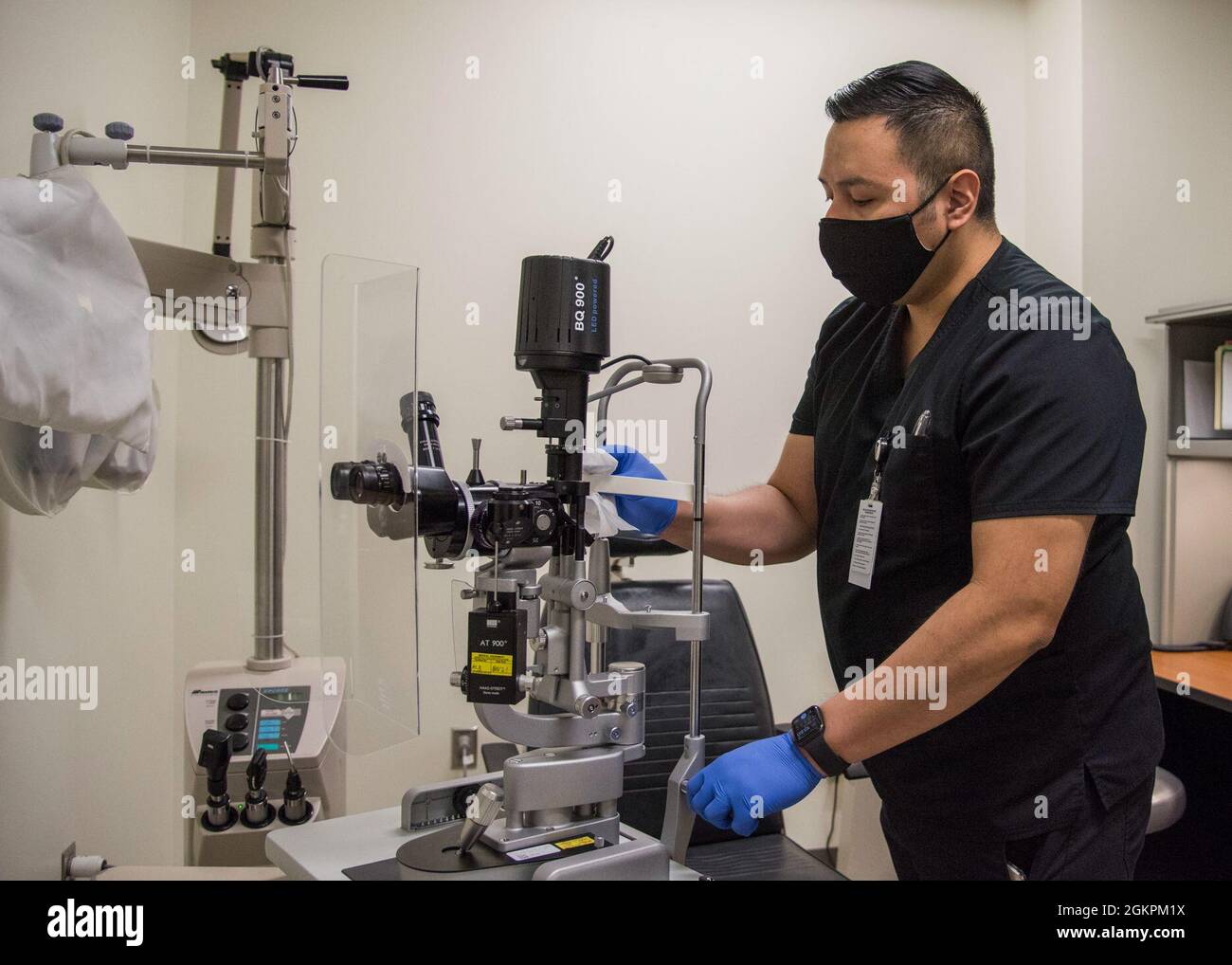 Ophthalmic Assistant