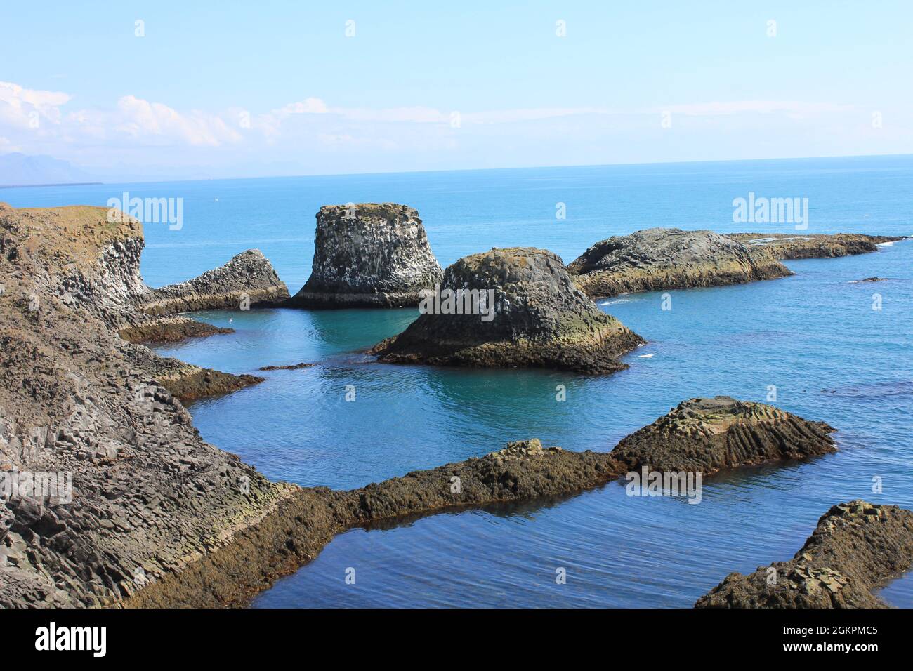 Rock of iceland hi-res stock photography and images - Alamy