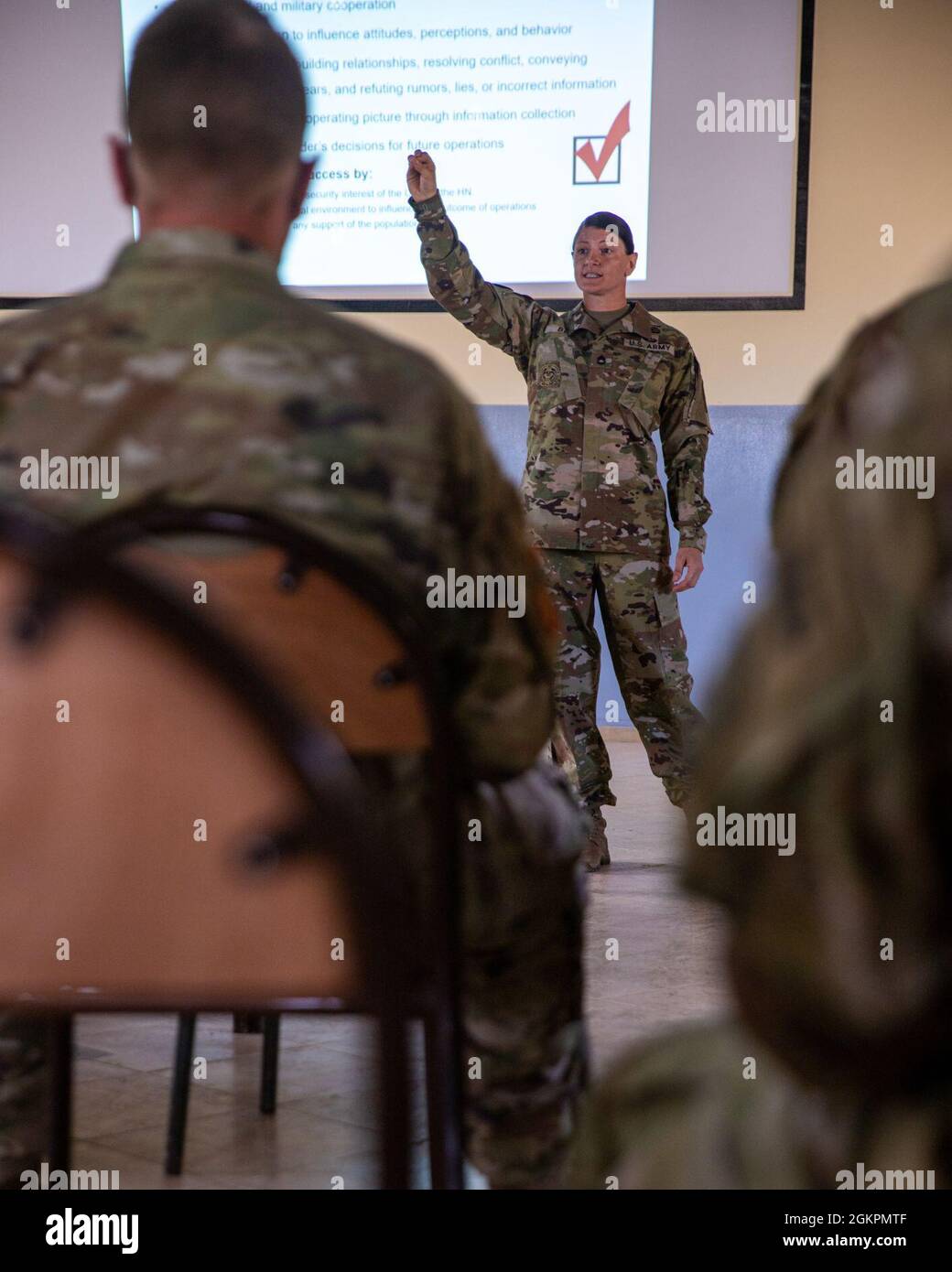 Building rapport hi-res stock photography and images - Alamy