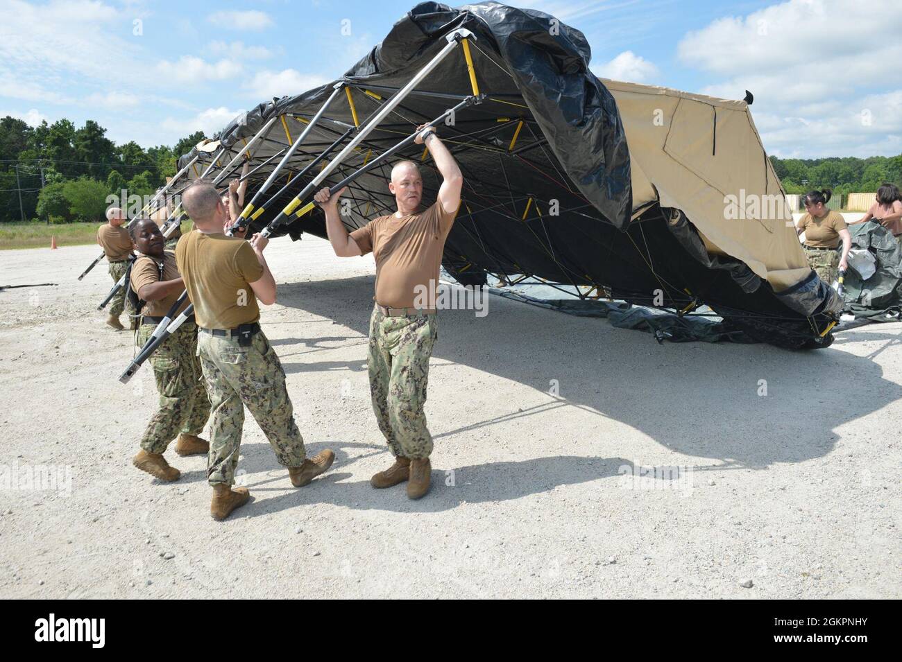 Navy Expeditionary Logistics Support Group (NAVELSG) and 1st Navy ...