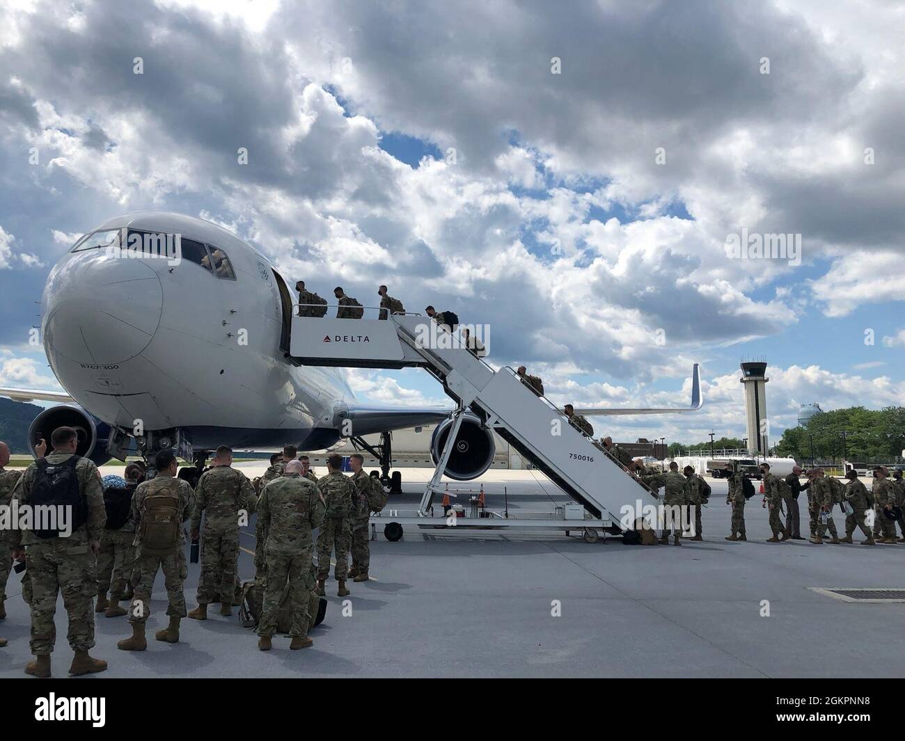 1 104th cav hi-res stock photography and images - Alamy