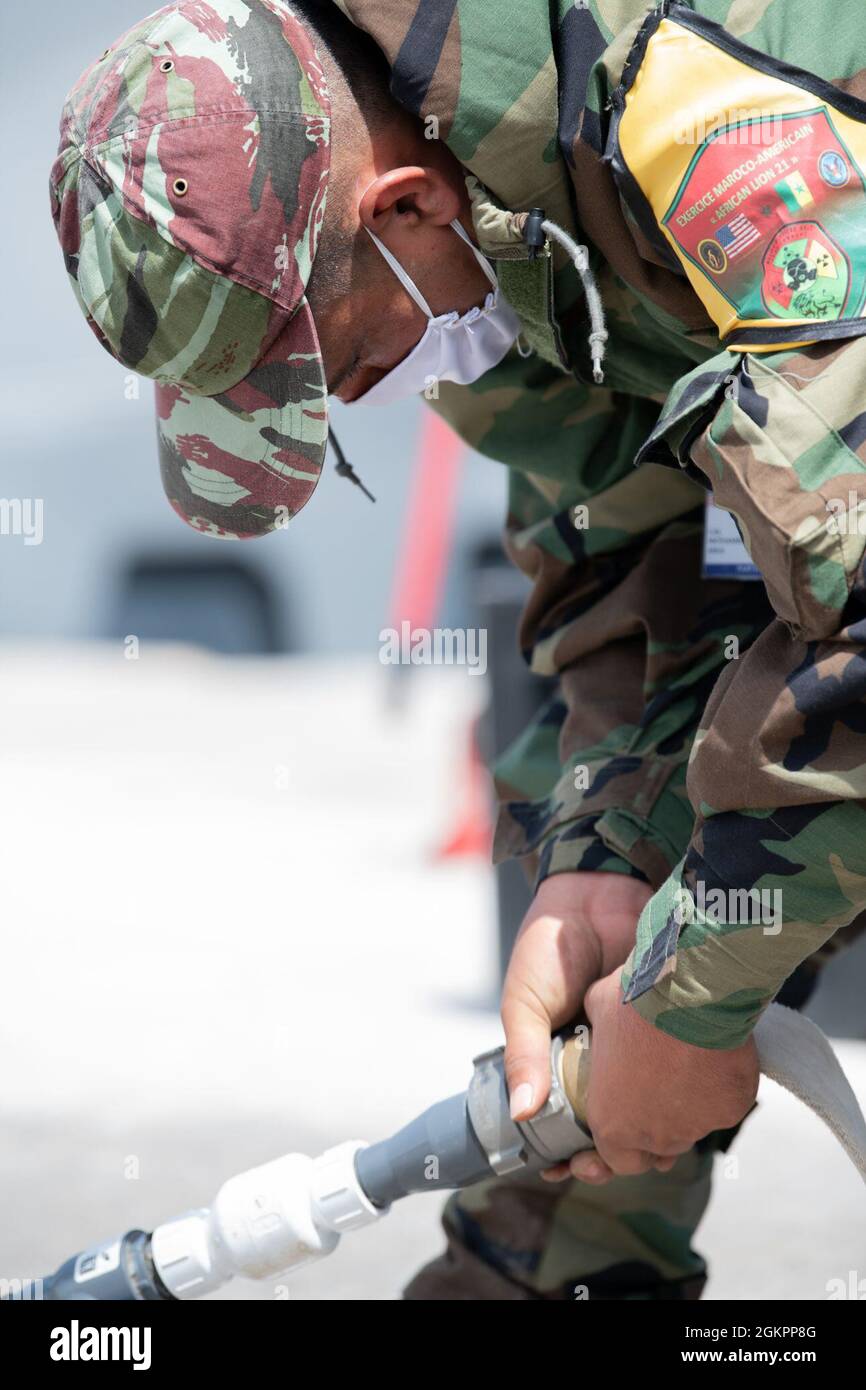 Containment line hi-res stock photography and images - Alamy