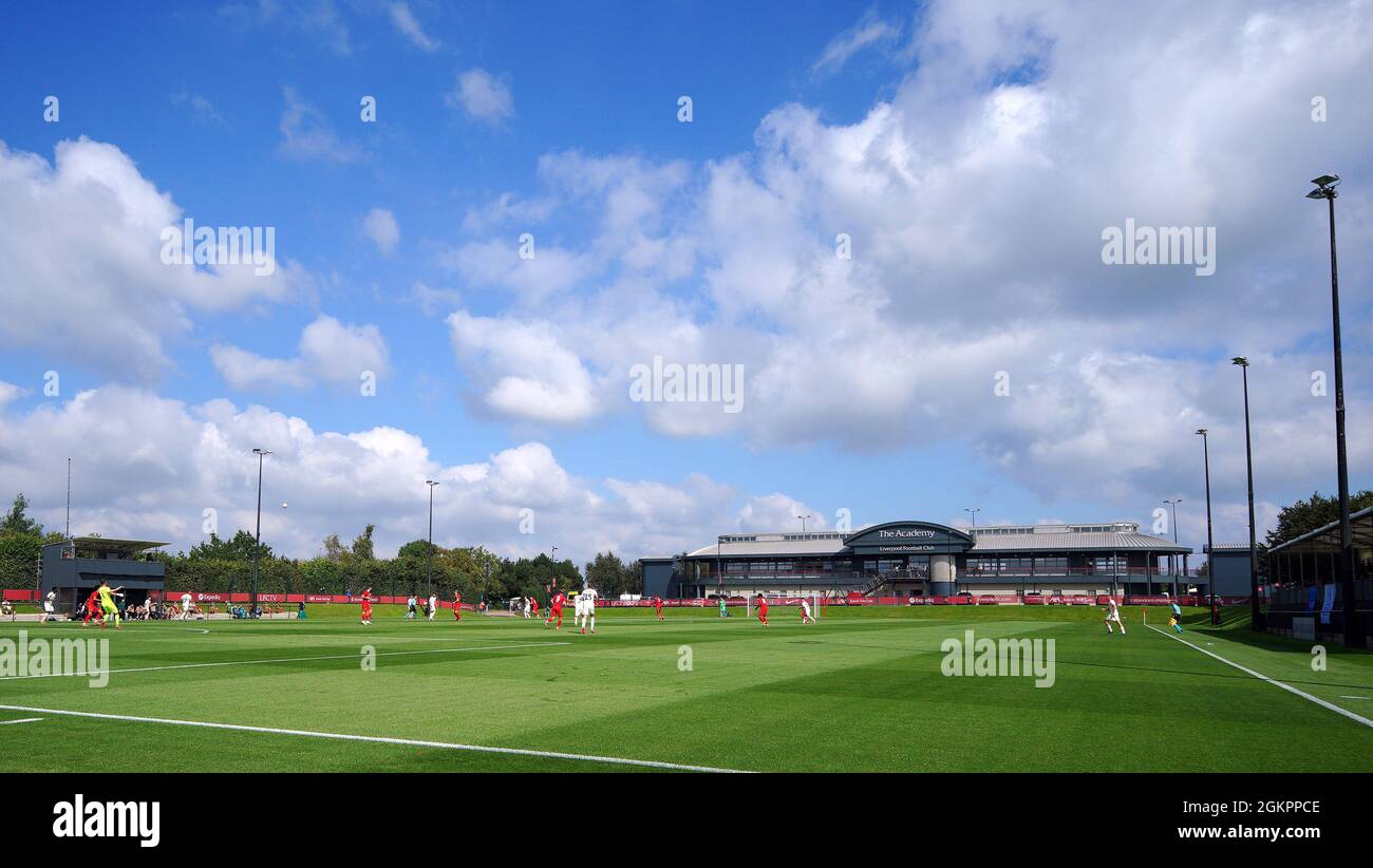 Liverpool axa training centre view hi-res stock photography and images ...