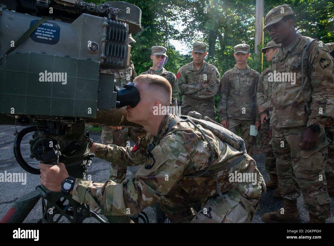 United States Military Academy Cadets conduct the Close Combat Tactical ...
