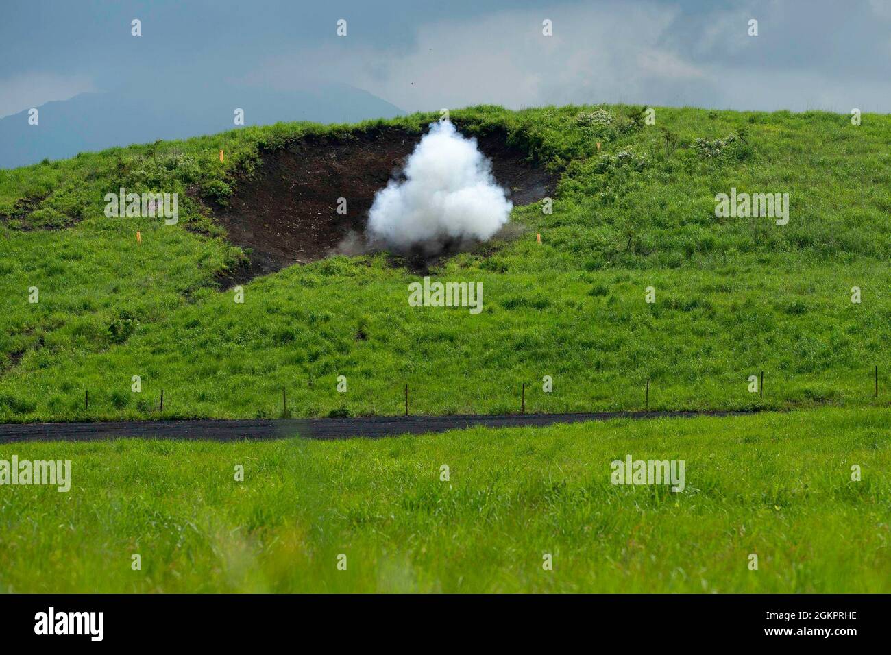 U.S. Marines with 2d Battalion, 2d Marines, fire a MK 153 Shoulder ...