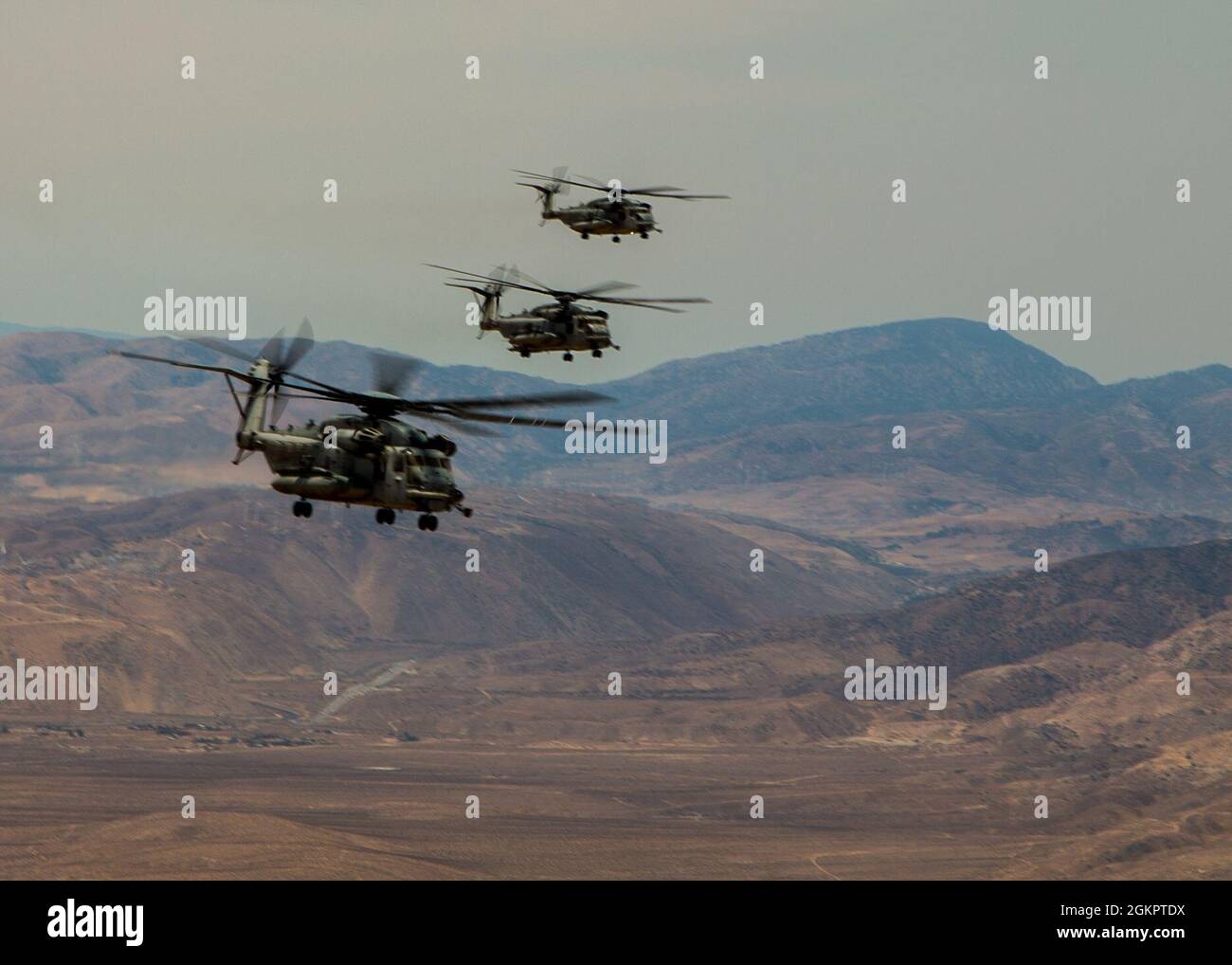 U.S. Marines Corps CH-53E Super Stallions from Marine Heavy Helicopter ...