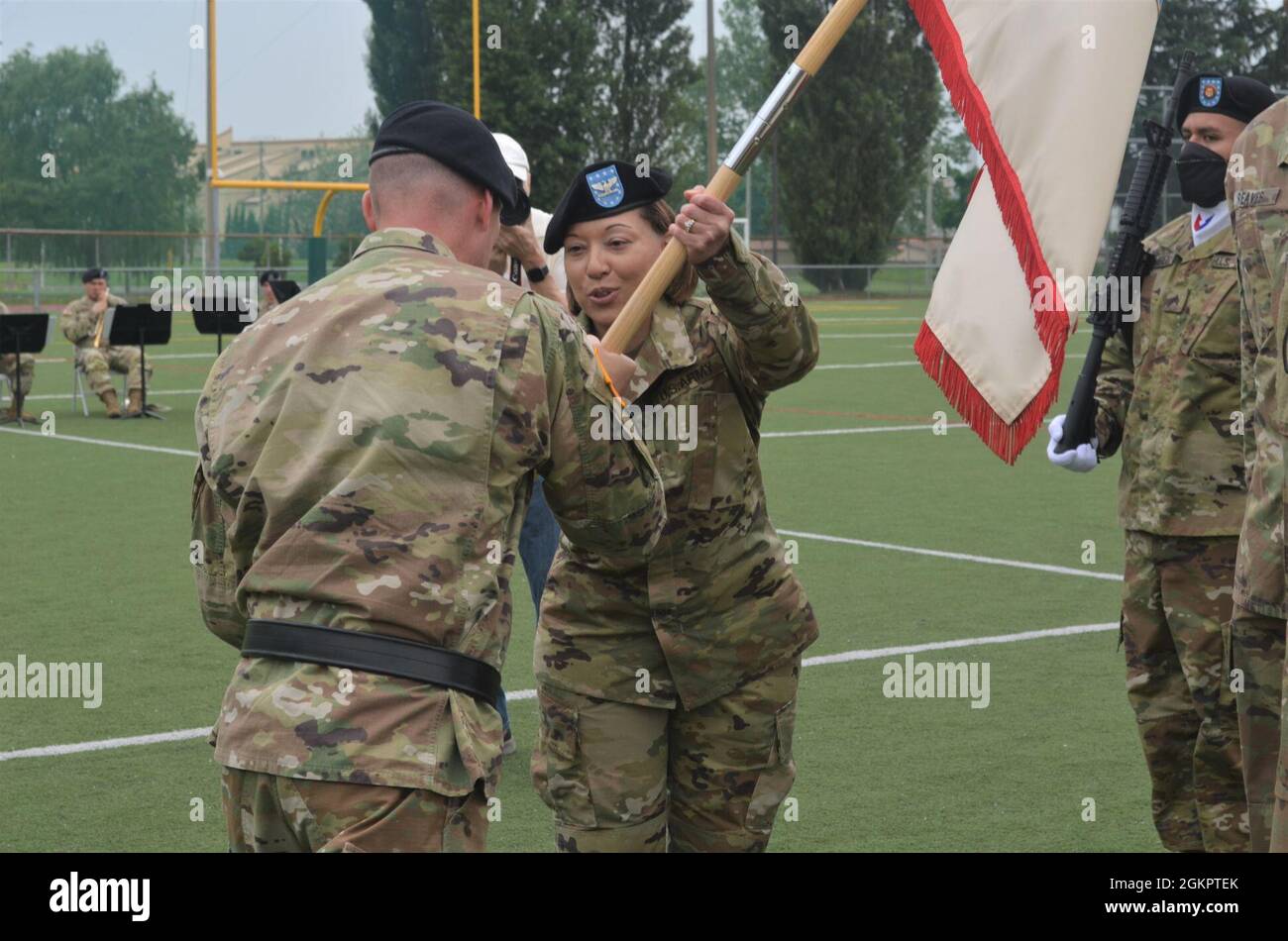 Col. Lisa Rennard, incoming commander, 403rd Army Field Support Brigade ...