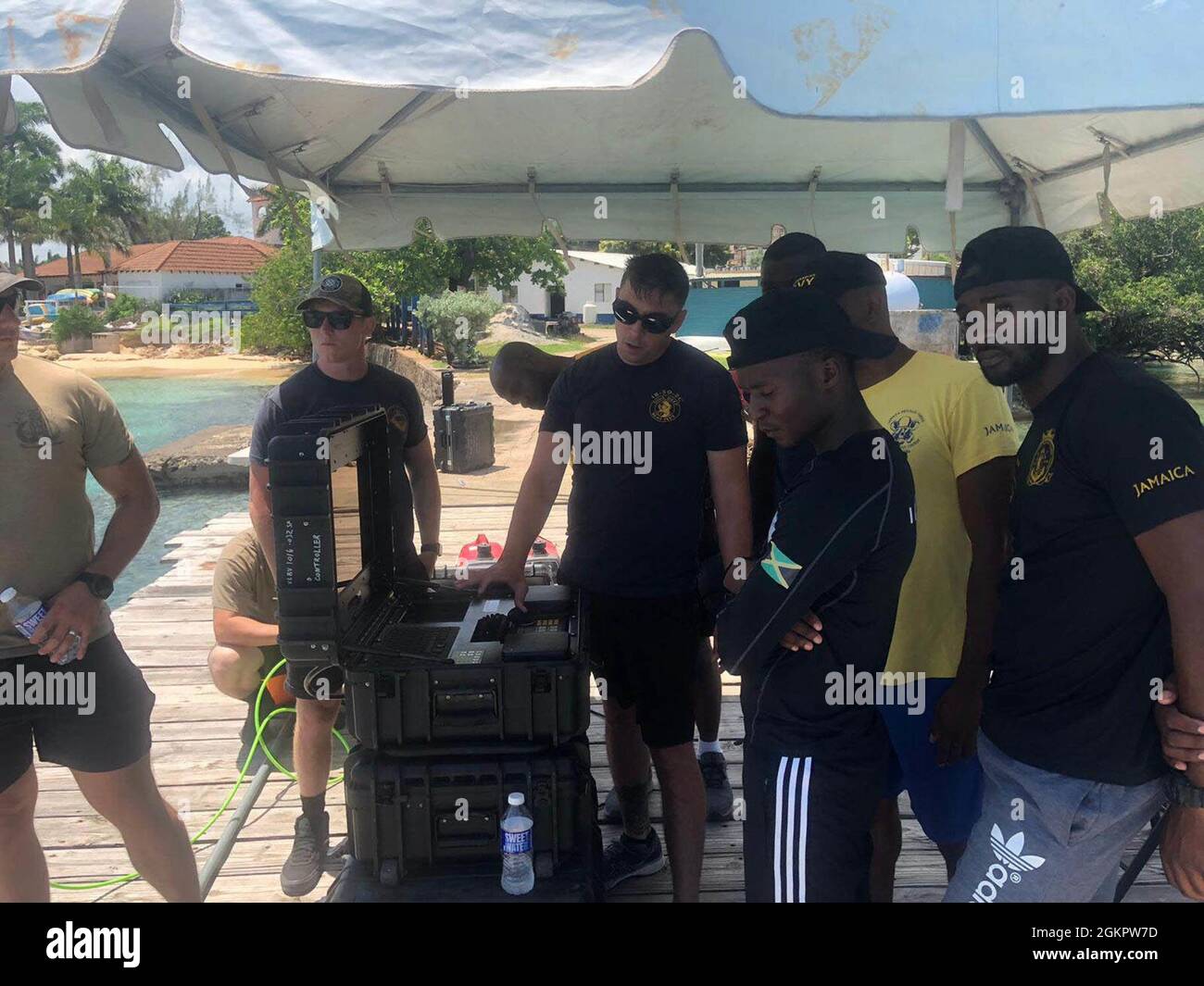 Diver second class hi-res stock photography and images - Alamy