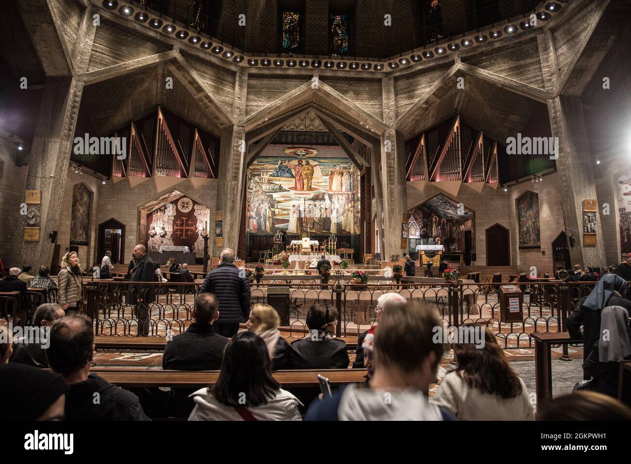Christmas Mass at the Basilica of the Annunciation, Nazareth, Israel ...