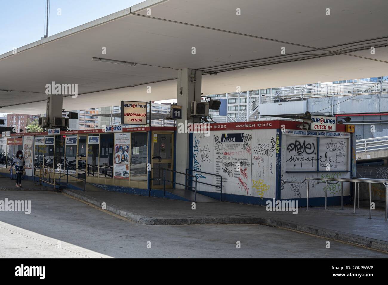 Bus terminal barcelona hi-res stock photography and images - Alamy