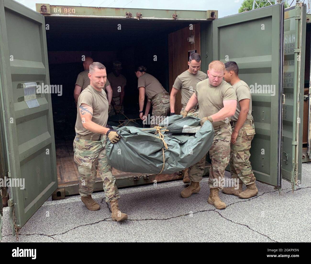 Soldiers with the 311th Field Hospital, a unit out of Blacklick, Ohio ...