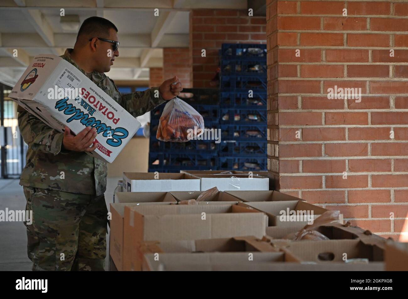 U.S. Army Spc. Samuel Rivera, 856th Military Police Company mechanic ...