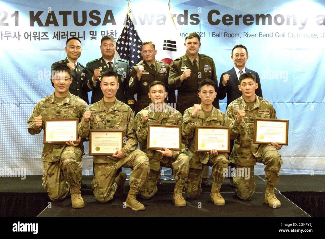 Eighth Army leaders and KATUSA Veterans Association members pose with ...