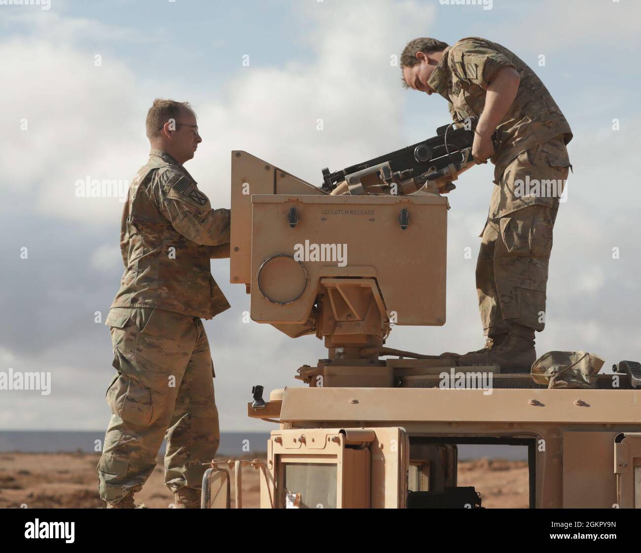 50 caliber machine gun mounts hi-res stock photography and images - Alamy