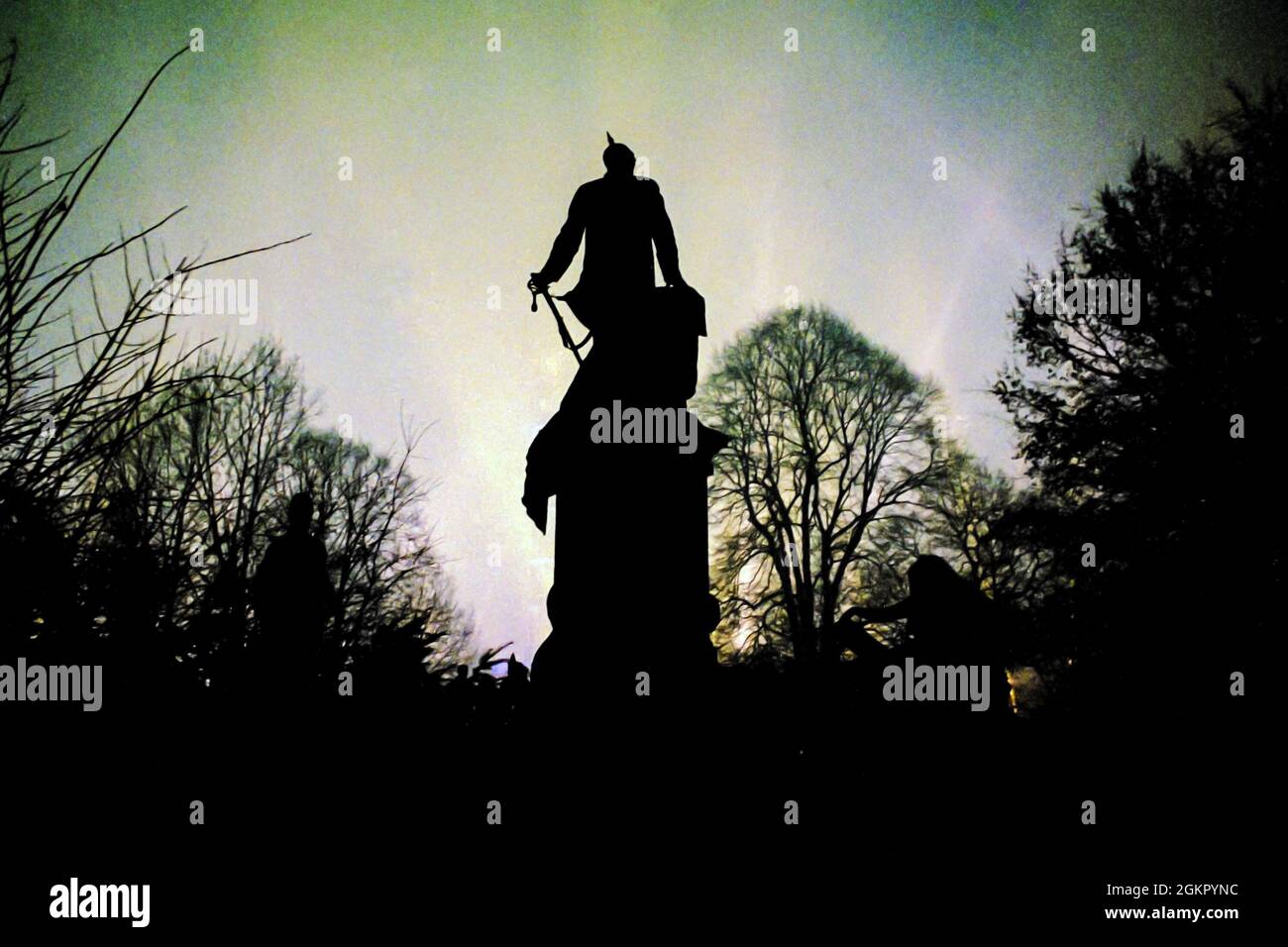 The Bismarck statue on New Year's Eve in Berlin 2000 - the Millennium ...