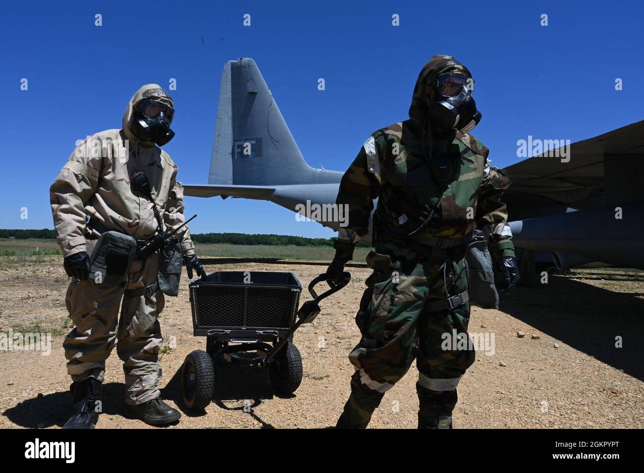 Air National Guard emergency management members Staff Sgt. Dane ...