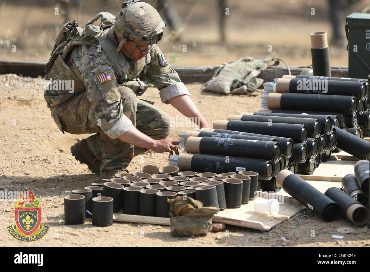 79th Infantry Brigade Combat team Soldiers participate in a Mortar Live ...