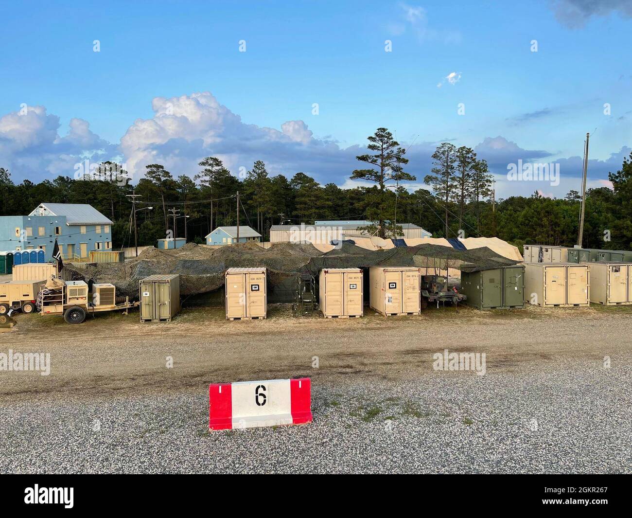 Soldiers from Charlie Company, 1-131st Assault Helicopter Battalion ...